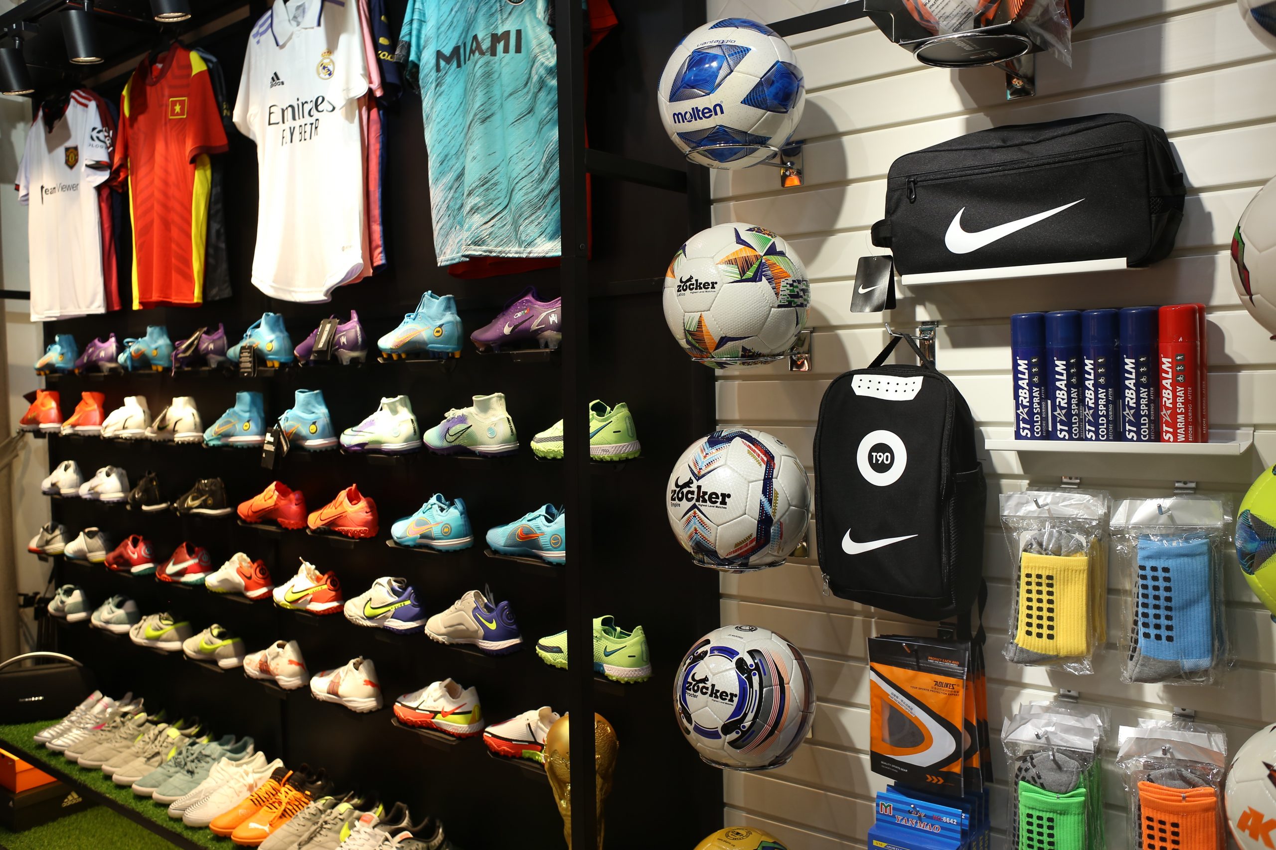 T&T FootBall Shop - Đồng hành cùng bạn trên sân cỏ
